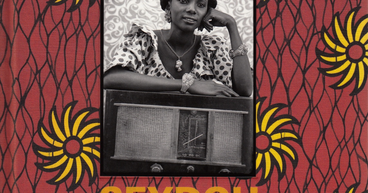 Publication: Seydou Keita - Grand Palais, Paris | Larkin Durey